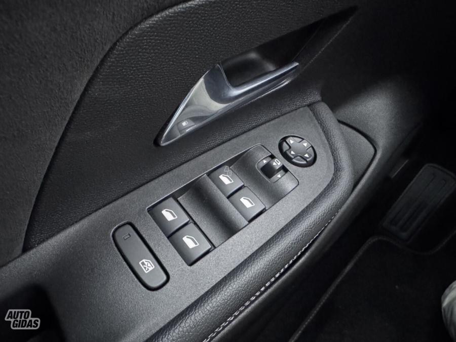 Balts Opel Mokka 2022 Avižieniai, ar dzinēja tilpumu 1.20 L un nobraukumu 55 tūkst. km par 15500 €, foto 26 vietnē AUTOMOTO.COM.LV