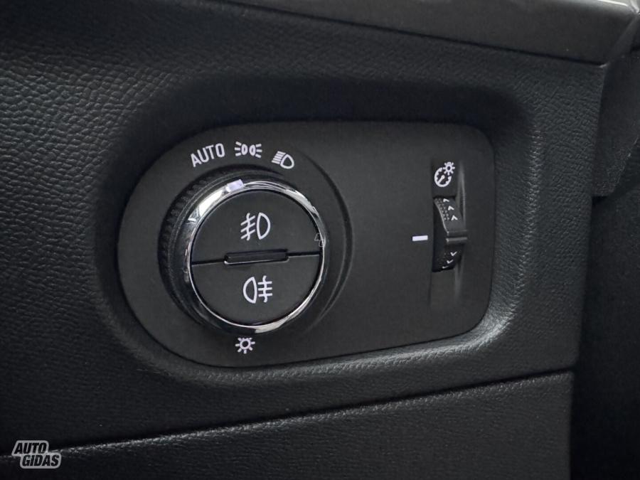 Balts Opel Mokka 2022 Avižieniai, ar dzinēja tilpumu 1.20 L un nobraukumu 55 tūkst. km par 15500 €, foto 27 vietnē AUTOMOTO.COM.LV