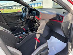 Белый Опель Mokka 2023 в Вильнюс, объемом двигателя 1.20 л и пробегом 100 тыс. км за 15750 €, фото 9 на AUTOMOTO.COM.LV