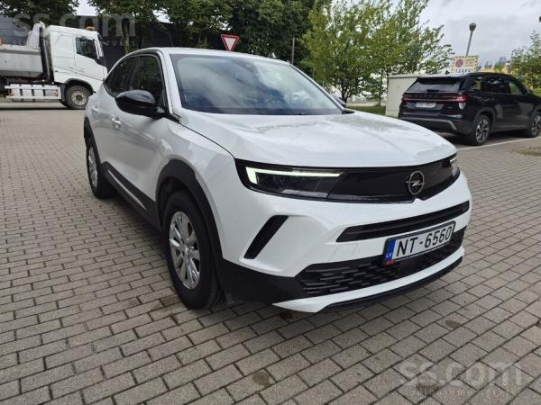 Balts Opel Mokka 2024 Rīga, ar dzinēja tilpumu 1.50 L un nobraukumu 57 tūkst. km par 15800 €, foto 2 vietnē AUTOMOTO.COM.LV