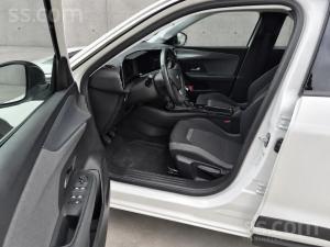 Белый Опель Mokka 2024 в Рига, объемом двигателя 1.50 л и пробегом 57 тыс. км за 15000 €, фото 11 на AUTOMOTO.COM.LV