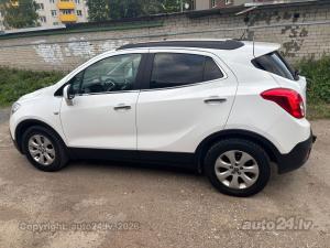 Balts Opel Mokka 2014 Tallina, ar dzinēja tilpumu 1.70 L un nobraukumu 285 tūkst. km par 6450 €, foto 4 vietnē AUTOMOTO.COM.LV