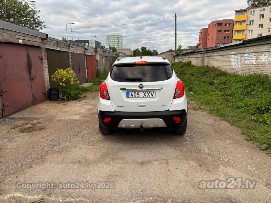 Balts Opel Mokka 2014 Tallina, ar dzinēja tilpumu 1.70 L un nobraukumu 285 tūkst. km par 6450 €, foto 13 vietnē AUTOMOTO.COM.LV