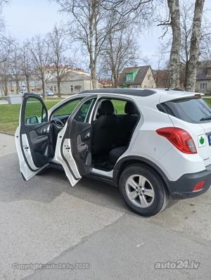 Balts Opel Mokka 2015 Kehra, ar dzinēja tilpumu 1.60 L un nobraukumu 109 tūkst. km par 7850 €, foto 6 vietnē AUTOMOTO.COM.LV