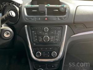 Balts Opel Mokka 2015 Rīga, ar dzinēja tilpumu 1.70 L un nobraukumu 205 tūkst. km par 6500 €, foto 6 vietnē AUTOMOTO.COM.LV