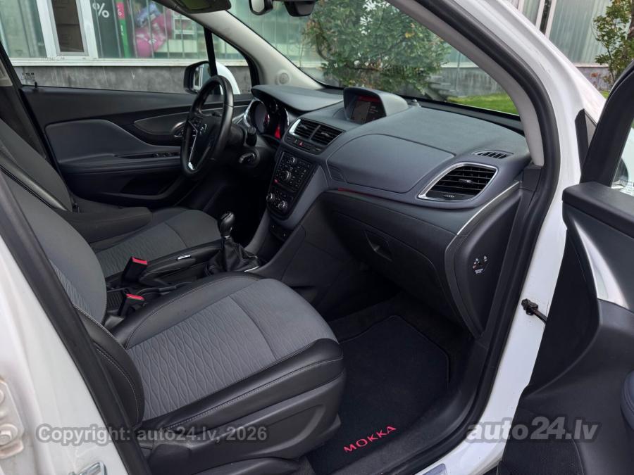 Белый Опель Mokka 2015 в Таллин, объемом двигателя 1.70 л и пробегом 259 тыс. км за 4950 €, фото 12 на AUTOMOTO.COM.LV