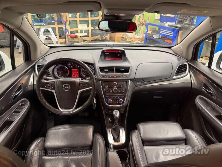 Balts Opel Mokka 2016 Tallina, ar dzinēja tilpumu 1.60 L un nobraukumu 151 tūkst. km par 8999 €, foto 10 vietnē AUTOMOTO.COM.LV