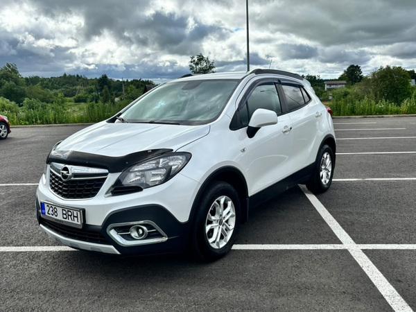 Белый Опель Mokka 2016 в Нарва, объемом двигателя 1.60 л и пробегом 119 тыс. км за 5499 €, фото 1 на AUTOMOTO.COM.LV