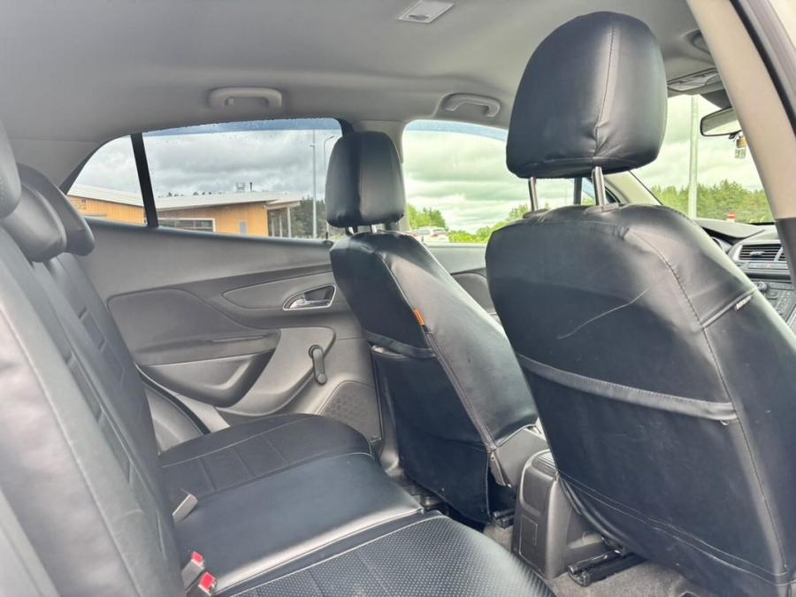 Balts Opel Mokka 2016 Narva, ar dzinēja tilpumu 1.60 L un nobraukumu 119 tūkst. km par 5499 €, foto 13 vietnē AUTOMOTO.COM.LV