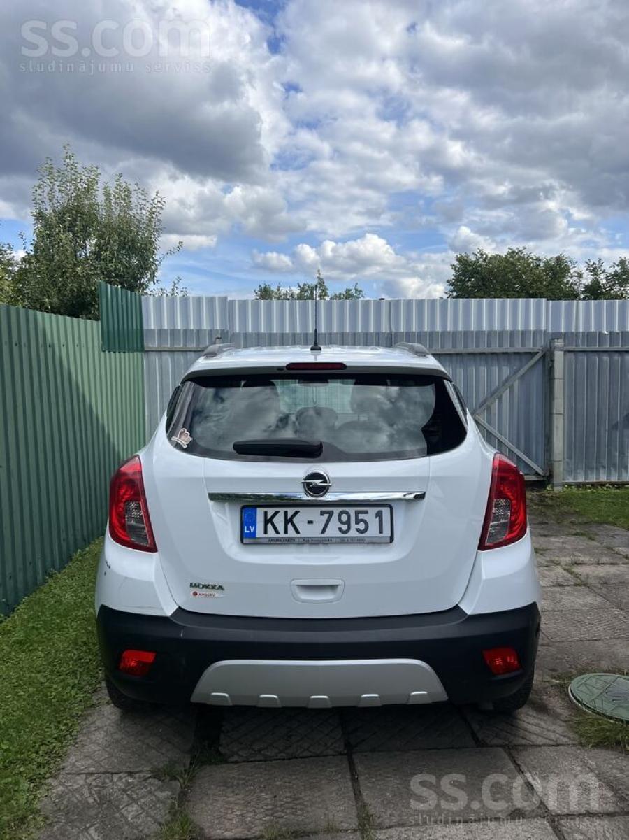 Balts Opel Mokka 2016 Rīga, ar dzinēja tilpumu 1.60 L un nobraukumu 245 tūkst. km par 5500 €, foto 4 vietnē AUTOMOTO.COM.LV