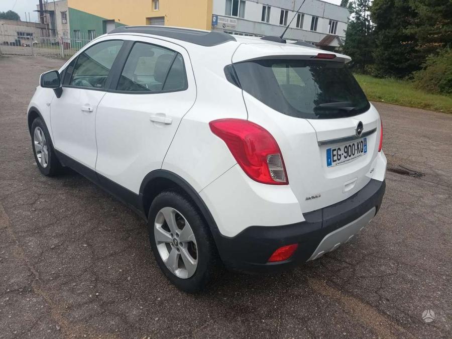 Balts Opel Mokka 2016 Tauragė, ar dzinēja tilpumu 1.60 L un nobraukumu 164 tūkst. km par 5200 €, foto 4 vietnē AUTOMOTO.COM.LV