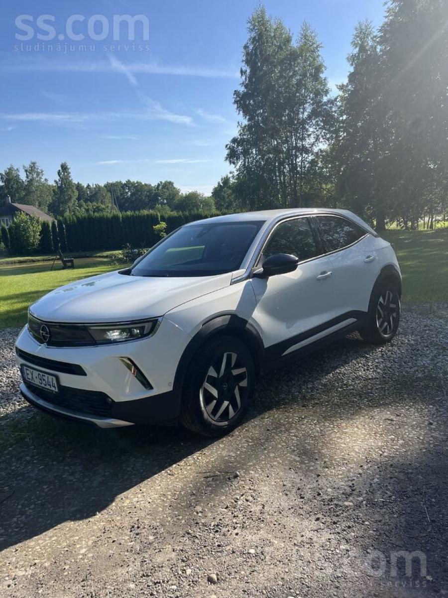 Белый Опель Mokka 2021 в Рига, объемом двигателя 1.60 л и пробегом 61 тыс. км за 16500 €, фото 3 на AUTOMOTO.COM.LV