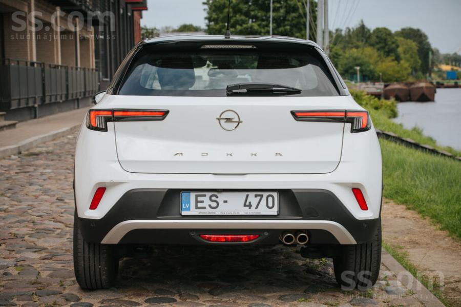 Белый Опель Mokka 2022 в Рига, объемом двигателя 1.20 л и пробегом 12 тыс. км за 18999 €, фото 6 на AUTOMOTO.COM.LV