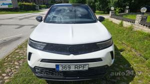 Balts Opel Mokka 2023 Tartu, ar dzinēja tilpumu 1.20 L un nobraukumu 27 tūkst. km par 17000 €, foto 4 vietnē AUTOMOTO.COM.LV