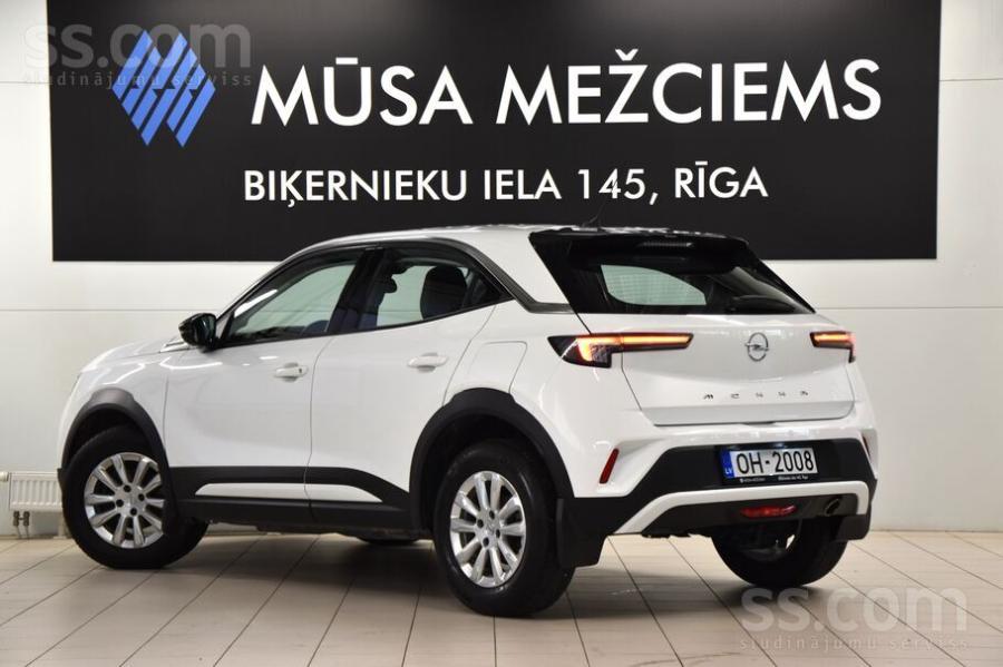 White Opel Mokka 2023 in Riga, with an engine capacity of 1.50 L and mileage of 113 thousand km for 10990 €, photo 9 on AUTOMOTO.COM.LV