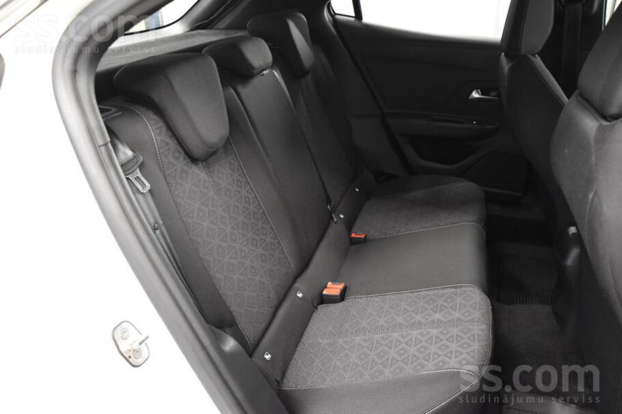 White Opel Mokka 2023 in Riga, with an engine capacity of 1.50 L and mileage of 113 thousand km for 10990 €, photo 17 on AUTOMOTO.COM.LV