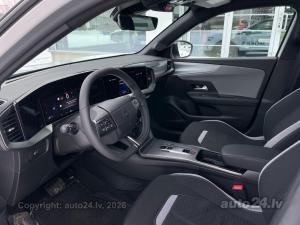 Balts Opel Mokka 2025 Jehvi, ar dzinēja tilpumu 1.20 L un nobraukumu 4 tūkst. km par 23500 €, foto 12 vietnē AUTOMOTO.COM.LV