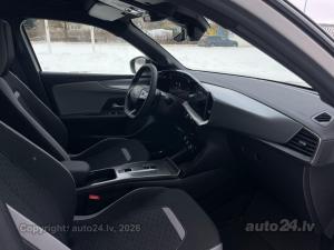 Balts Opel Mokka 2025 Jehvi, ar dzinēja tilpumu 1.20 L un nobraukumu 4 tūkst. km par 23500 €, foto 15 vietnē AUTOMOTO.COM.LV