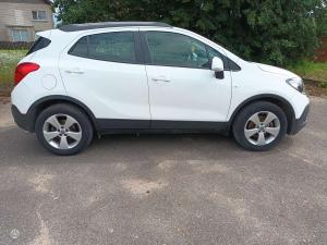 White Opel Mokka 2016 in Taurage, with an engine capacity of 1.60 L and mileage of 164 thousand km for 5300 €, photo 6 on AUTOMOTO.COM.LV