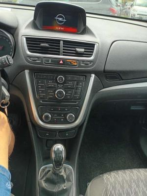 White Opel Mokka 2016 in Taurage, with an engine capacity of 1.60 L and mileage of 164 thousand km for 5300 €, photo 11 on AUTOMOTO.COM.LV