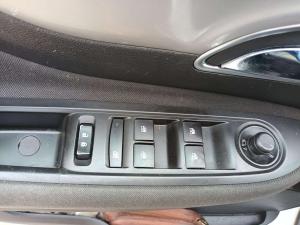 White Opel Mokka 2016 in Taurage, with an engine capacity of 1.60 L and mileage of 164 thousand km for 5300 €, photo 13 on AUTOMOTO.COM.LV