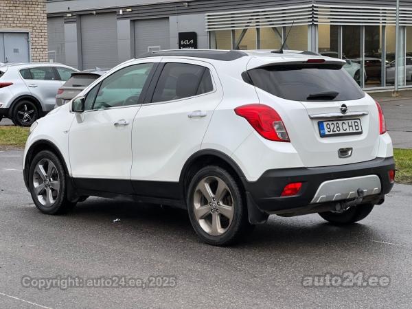 Balts Opel Mokka 2013 Narva, ar dzinēja tilpumu 1.60 L un nobraukumu 275 tūkst. km par 4499 €, foto 11 vietnē AUTOMOTO.COM.LV