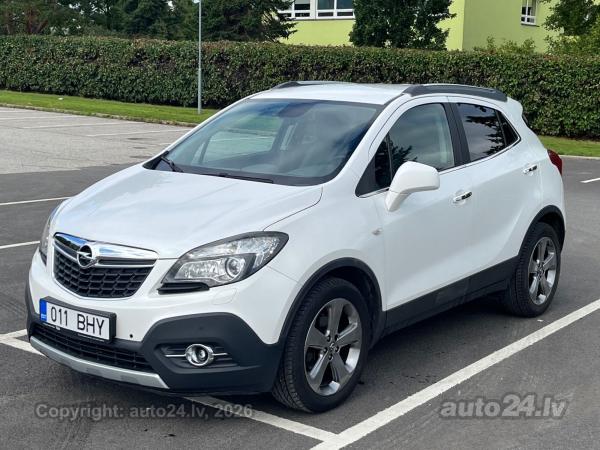 White Opel Mokka 2013 in Tartu, with an engine capacity of 1.40 L and mileage of 264 thousand km for 4999 €, photo 1 on AUTOMOTO.COM.LV