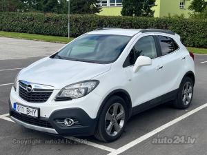 Белый Опель Mokka 2013 в Тарту, объемом двигателя 1.40 л и пробегом 264 тыс. км за 4999 €, фото  на AUTOMOTO.COM.LV