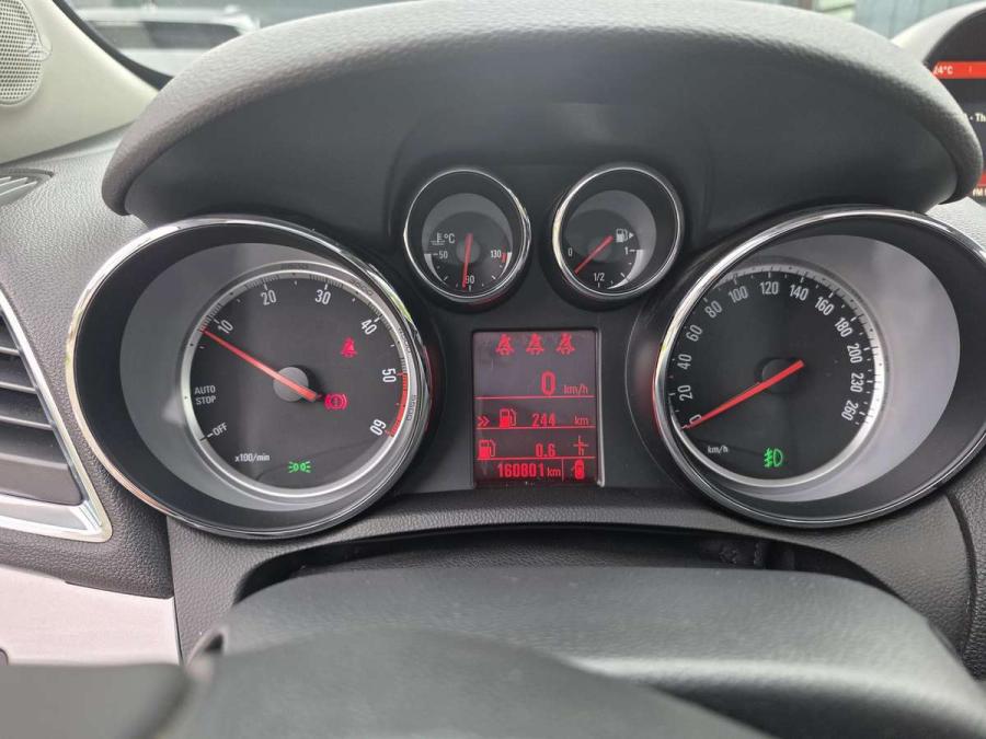 Balts Opel Mokka 2016 Ukmergė, ar dzinēja tilpumu 1.60 L un nobraukumu 161 tūkst. km par 12000 €, foto 4 vietnē AUTOMOTO.COM.LV