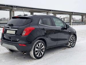 Black Opel Mokka X 2016 in Vilnius, with an engine capacity of 1.40 L and mileage of 221 thousand km for 8700 €, photo 4 on AUTOMOTO.COM.LV