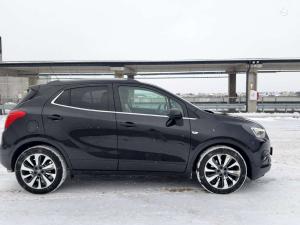 Black Opel Mokka X 2016 in Vilnius, with an engine capacity of 1.40 L and mileage of 221 thousand km for 8700 €, photo 6 on AUTOMOTO.COM.LV