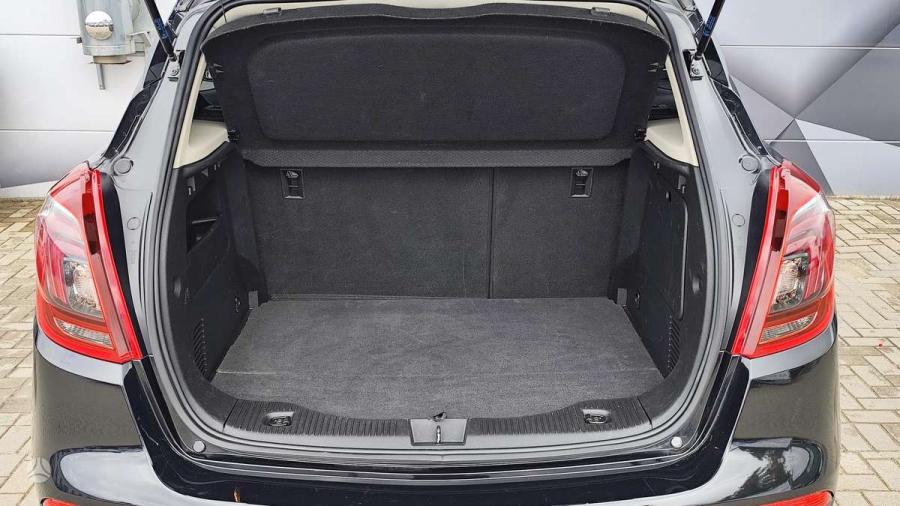 Melns Opel Mokka X 2016 Kauņa, ar dzinēja tilpumu 1.40 L un nobraukumu 172 tūkst. km par 9450 €, foto 11 vietnē AUTOMOTO.COM.LV