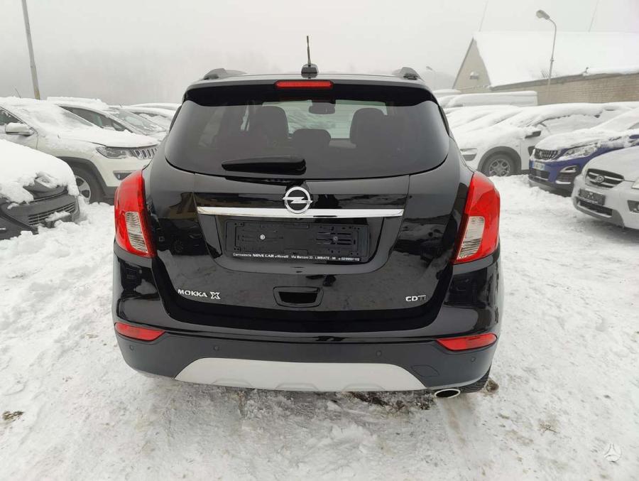 Black Opel Mokka X 2017 in Taurage, with an engine capacity of 1.60 L and mileage of 175 thousand km for 7650 €, photo 6 on AUTOMOTO.COM.LV