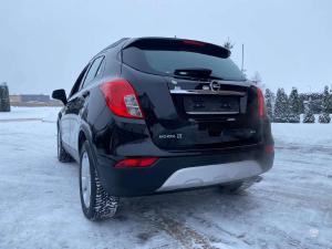 Black Opel Mokka X 2017 in Panevezys, with an engine capacity of 1.60 L and mileage of 133 thousand km for 5700 €, photo 4 on AUTOMOTO.COM.LV