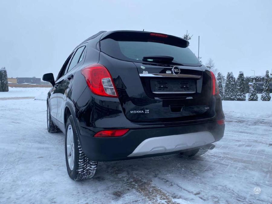 Black Opel Mokka X 2017 in Panevezys, with an engine capacity of 1.60 L and mileage of 133 thousand km for 5700 €, photo 4 on AUTOMOTO.COM.LV