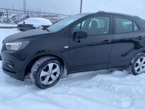 Black Opel Mokka X 2017 in Panevezys, with an engine capacity of 1.60 L and mileage of 133 thousand km for 5700 €, photo 17 on AUTOMOTO.COM.LV