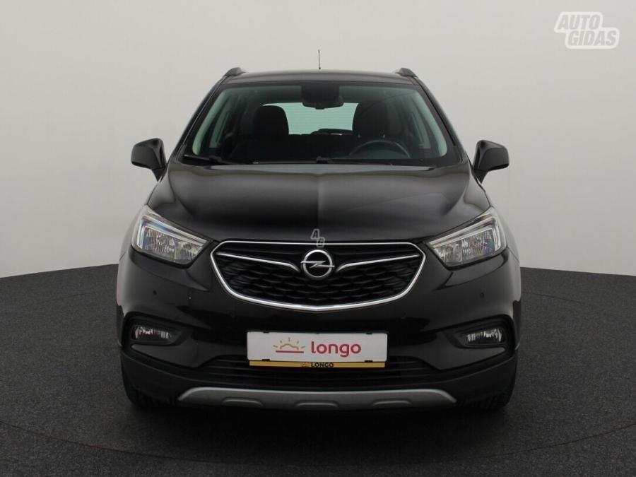 Black Opel Mokka X 2017 in Vilnius, with an engine capacity of 1.60 L and mileage of 173 thousand km for 9499 €, photo 3 on AUTOMOTO.COM.LV