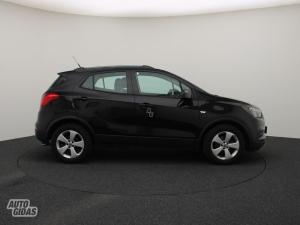 Black Opel Mokka X 2017 in Vilnius, with an engine capacity of 1.60 L and mileage of 173 thousand km for 9499 €, photo 9 on AUTOMOTO.COM.LV