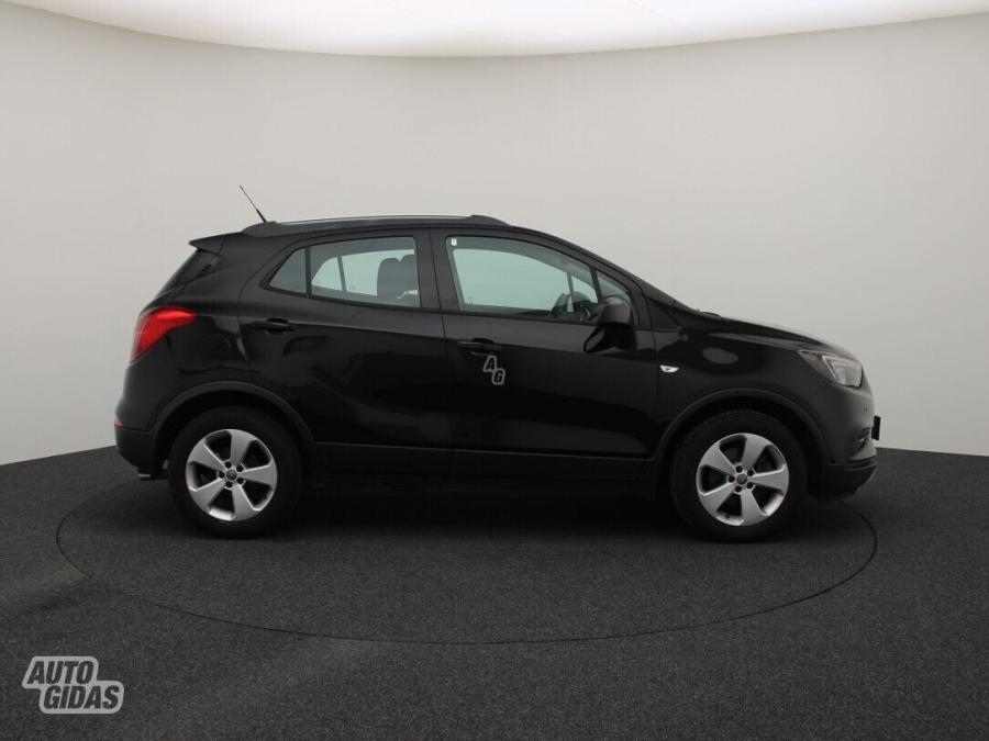 Black Opel Mokka X 2017 in Vilnius, with an engine capacity of 1.60 L and mileage of 173 thousand km for 9499 €, photo 9 on AUTOMOTO.COM.LV
