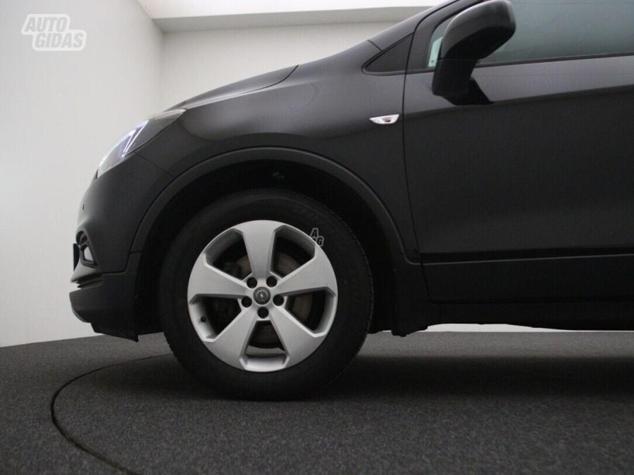 Black Opel Mokka X 2017 in Vilnius, with an engine capacity of 1.60 L and mileage of 173 thousand km for 9499 €, photo 27 on AUTOMOTO.COM.LV