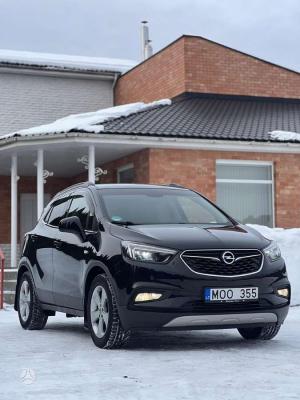 Melns Opel Mokka X 2017 Viļņa, ar dzinēja tilpumu 1.60 L un nobraukumu 115 tūkst. km par 11000 €, foto  vietnē AUTOMOTO.COM.LV