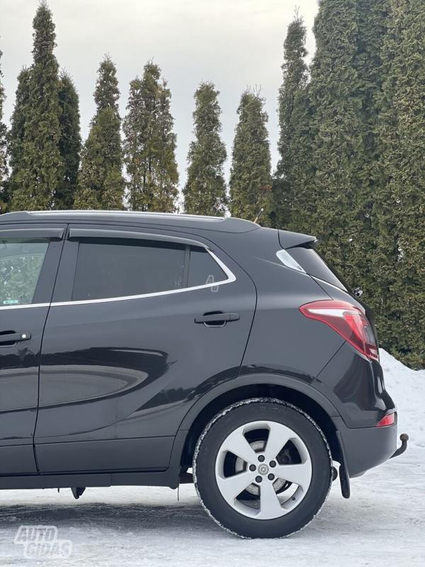 Black Opel Mokka X 2017 in Vilnius, with an engine capacity of 1.60 L and mileage of 115 thousand km for 10850 €, photo 8 on AUTOMOTO.COM.LV