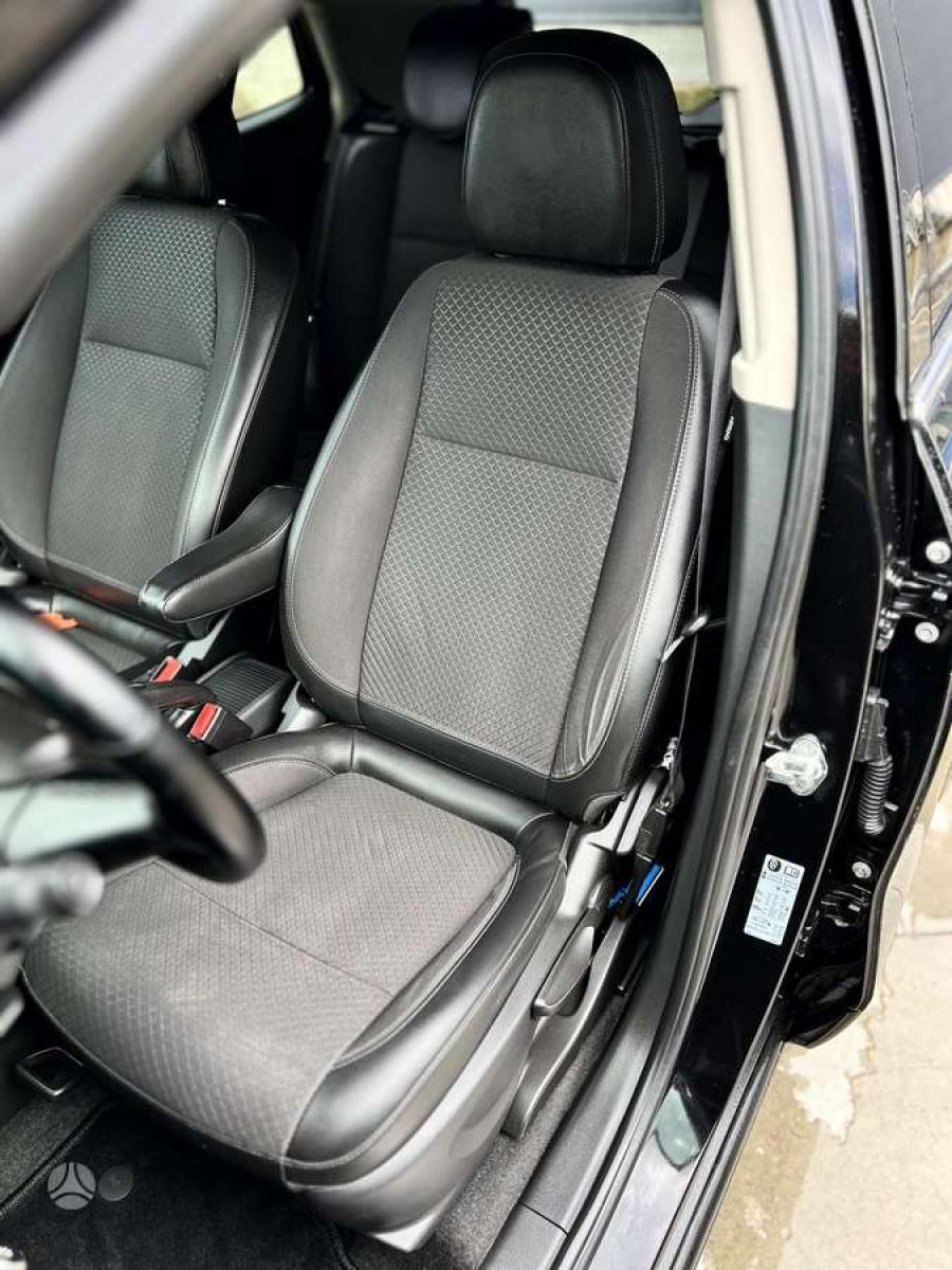 Black Opel Mokka X 2017 in Panevezys, with an engine capacity of 1.60 L and mileage of 295 thousand km for 6300 €, photo 17 on AUTOMOTO.COM.LV
