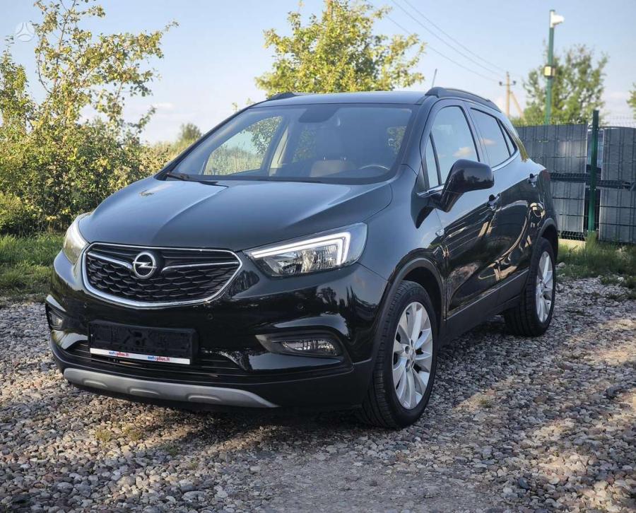 Black Opel Mokka X 2017 in Vilkaviskis, with an engine capacity of 1.60 L and mileage of 172 thousand km for 7800 €, photo 1 on AUTOMOTO.COM.LV
