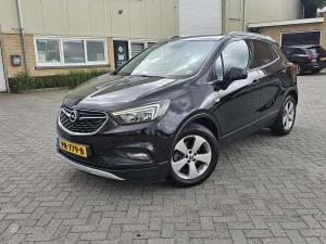 Black Opel Mokka X 2017 in Kaunas, with an engine capacity of 1.60 L and mileage of 282 thousand km for 6950 €, photo  on AUTOMOTO.COM.LV
