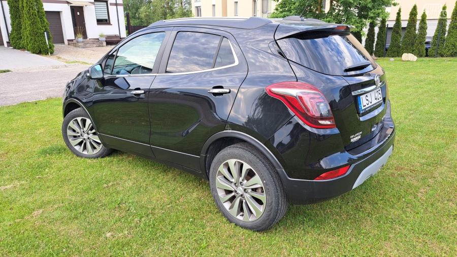 Melns Opel Mokka X 2018 Panevēža, ar dzinēja tilpumu 1.40 L un nobraukumu 48 tūkst. km par 10100 €, foto 4 vietnē AUTOMOTO.COM.LV