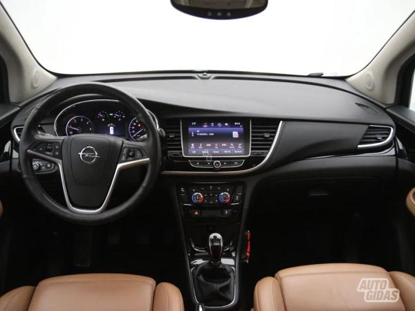 Black Opel Mokka X 2018 in Vilnius, with an engine capacity of 1.60 L and mileage of 179 thousand km for 11199 €, photo 2 on AUTOMOTO.COM.LV