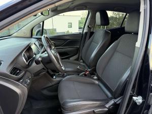 Black Opel Mokka X 2018 in Taurage, with an engine capacity of 1.60 L and mileage of 171 thousand km for 7900 €, photo 17 on AUTOMOTO.COM.LV