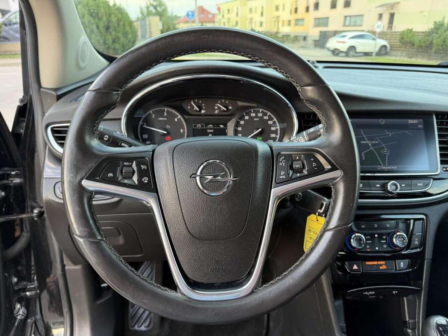 Black Opel Mokka X 2018 in Taurage, with an engine capacity of 1.60 L and mileage of 171 thousand km for 7900 €, photo 20 on AUTOMOTO.COM.LV