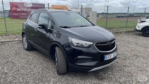 Black Opel Mokka X 2018 in Marijampole, with an engine capacity of 1.40 L and mileage of 73 thousand km for 10850 €, photo 3 on AUTOMOTO.COM.LV